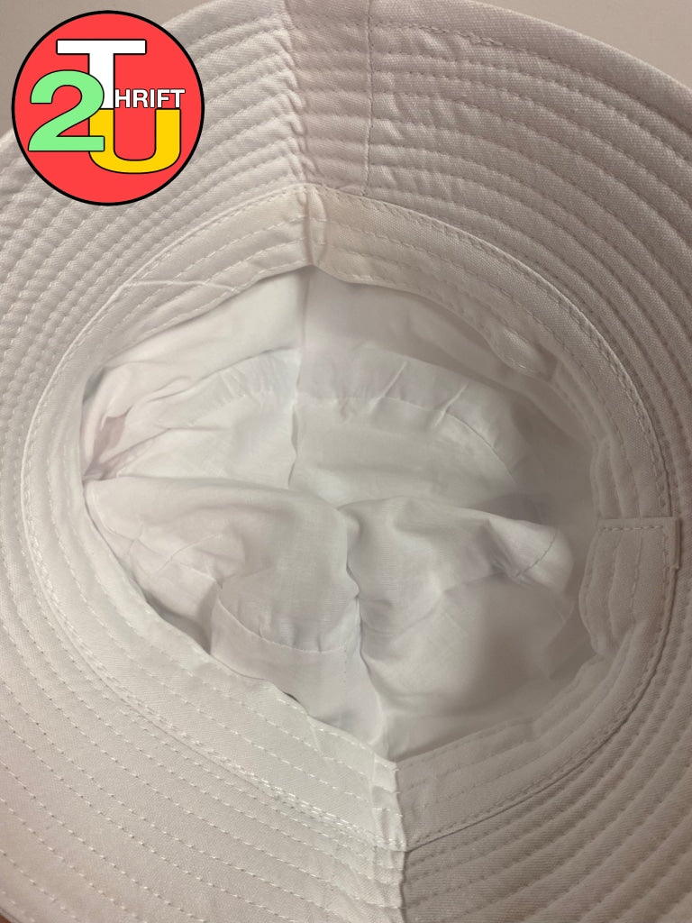 Absolut Hat – Thrift2U